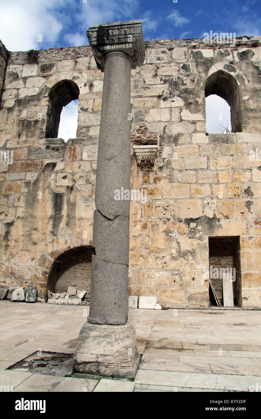 Column in the inner yard of Isabey mosque in Selcuk, Turkey Stock Photo ...