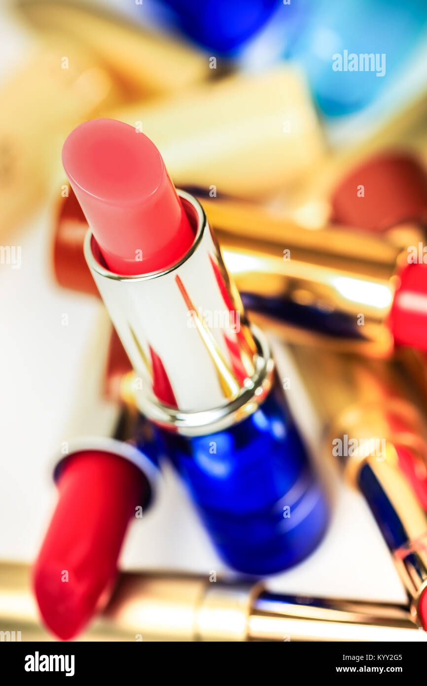 Lipsticks metallic hi-res stock photography and images - Alamy