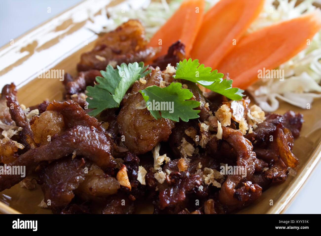 Fried Beef with Garlic and Pepper Stock Photo - Alamy