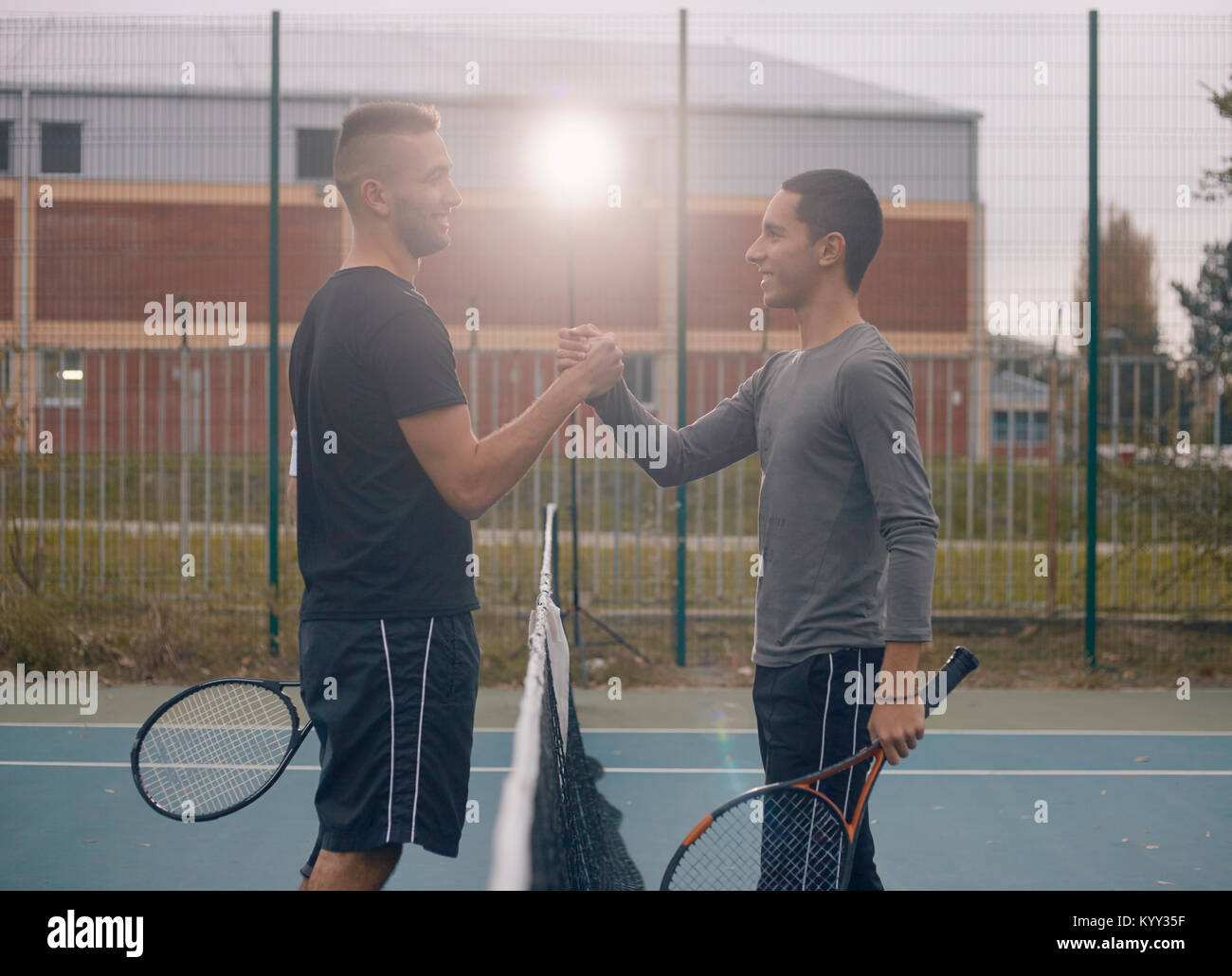 Badminton rackets hi-res stock photography and images - Alamy