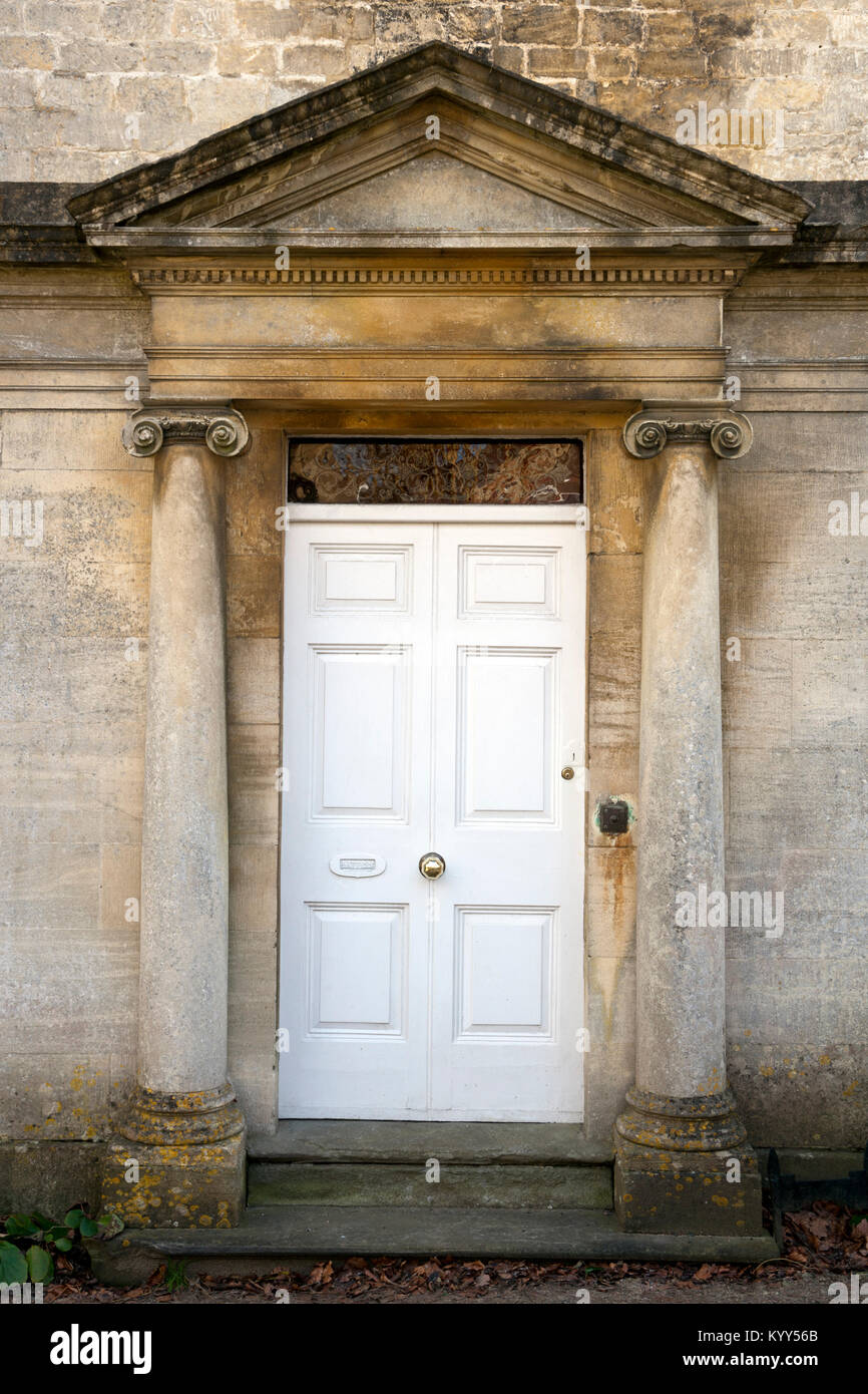 Classic period architecture hi-res stock photography and images - Alamy