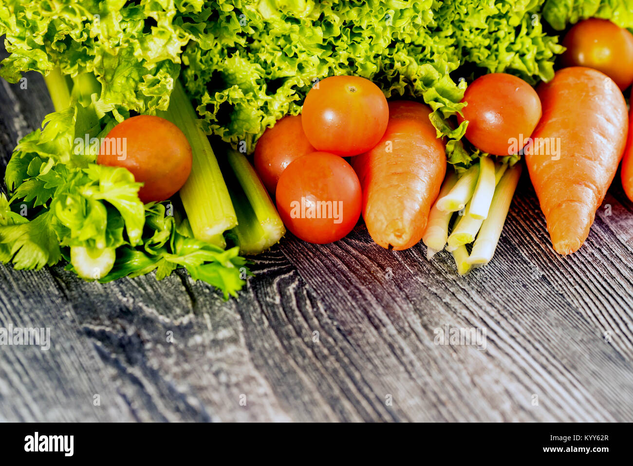 Healthy diet of edible greens and vegetables Stock Photo - Alamy