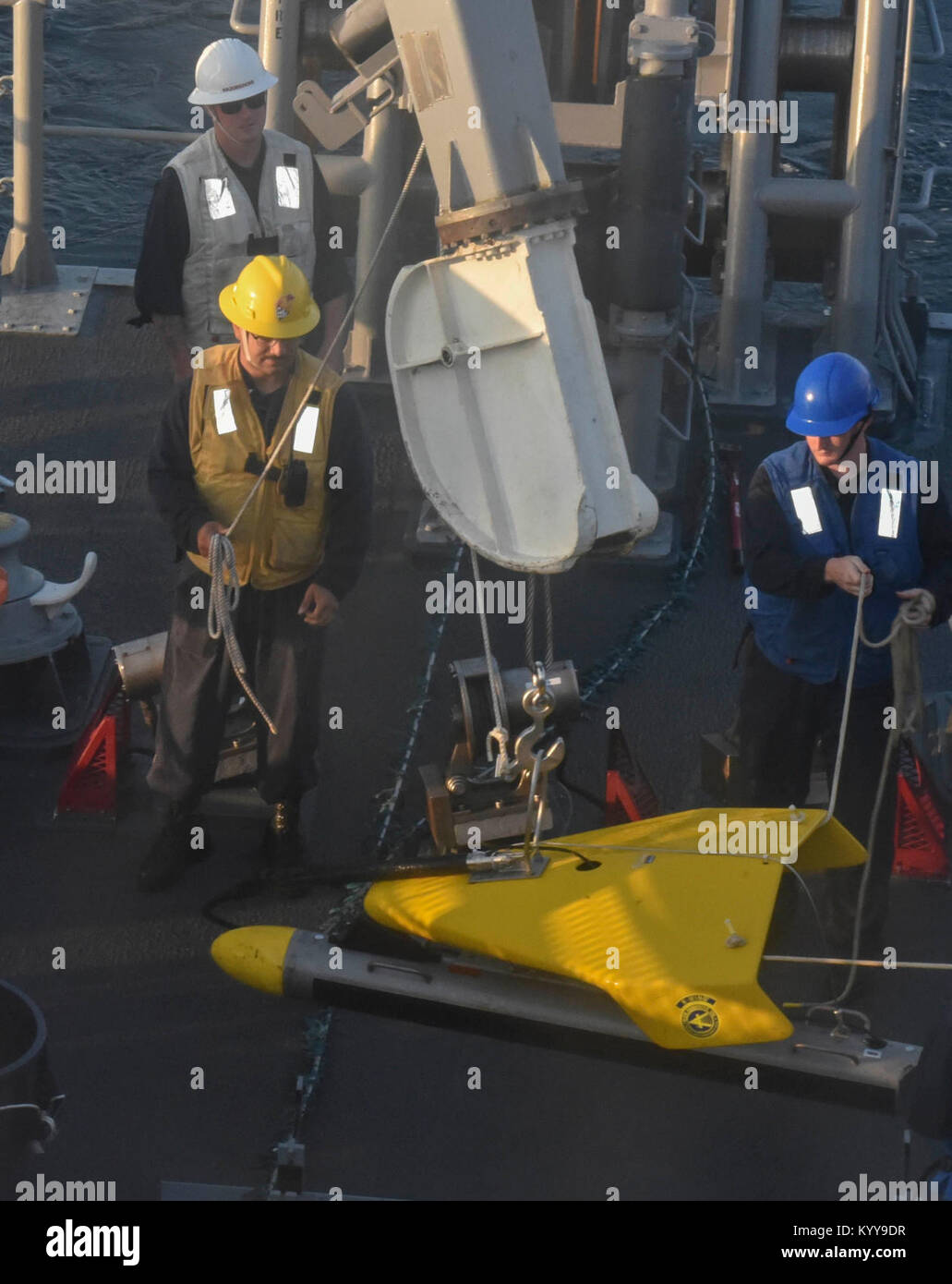 LOS ANGELES (SEPT. 7, 2017) Sailors attached to Avenger-class mine ...
