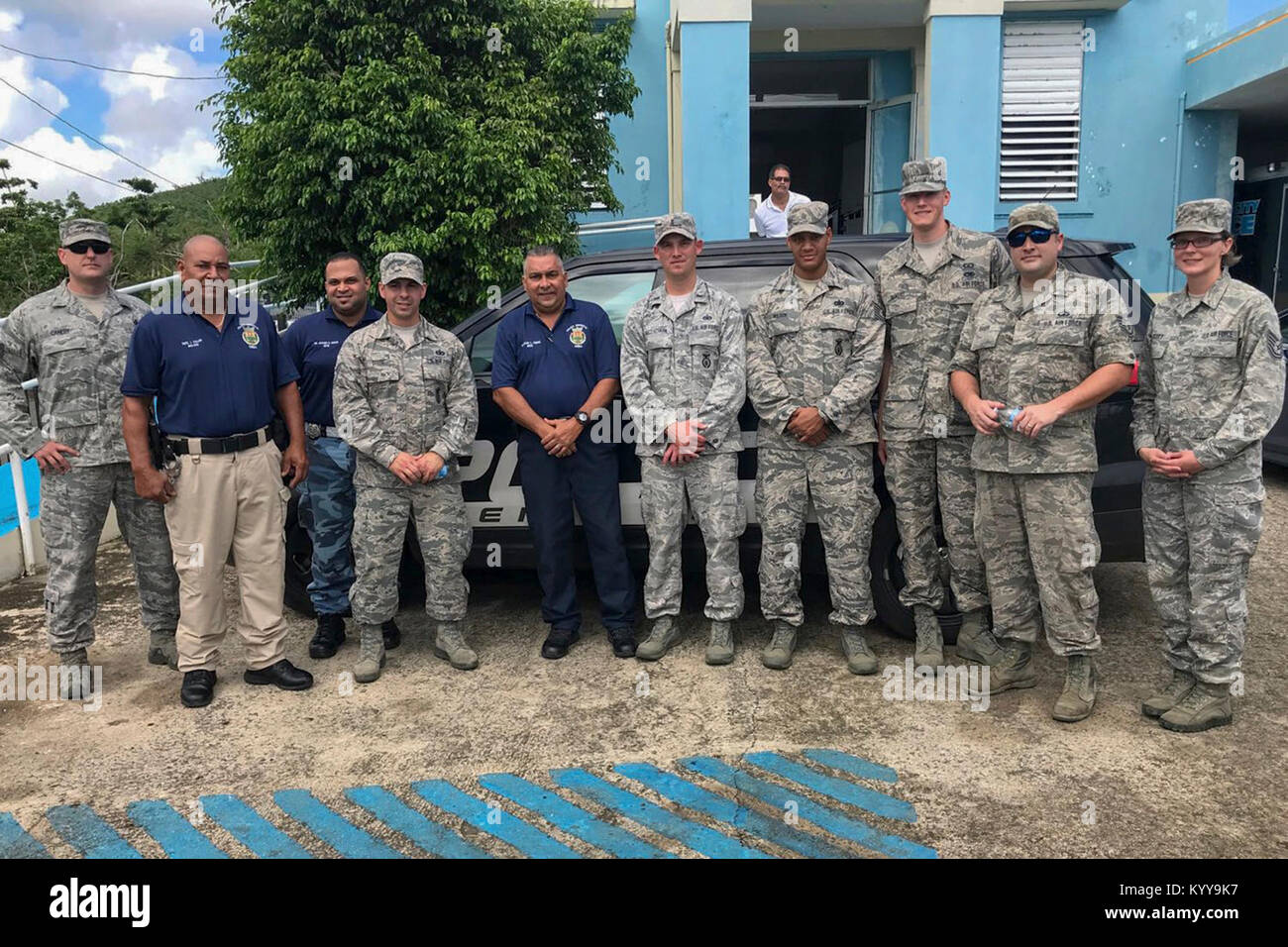 U.S. Air Force Airmen assigned to the South Carolina Air National Guard ...