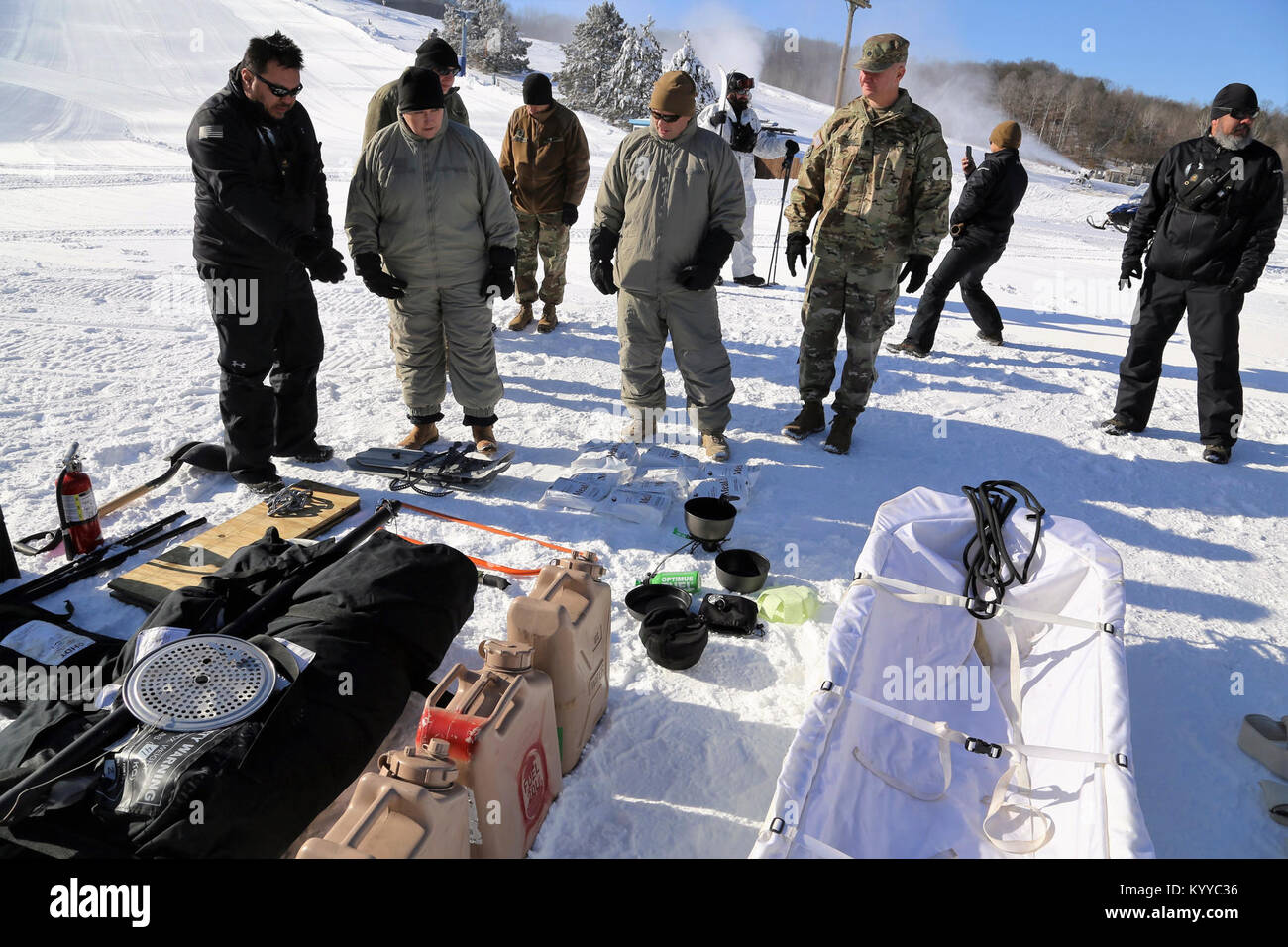 Instructor Bill Hamilton with the Fort McCoy Cold-Weather Operations ...