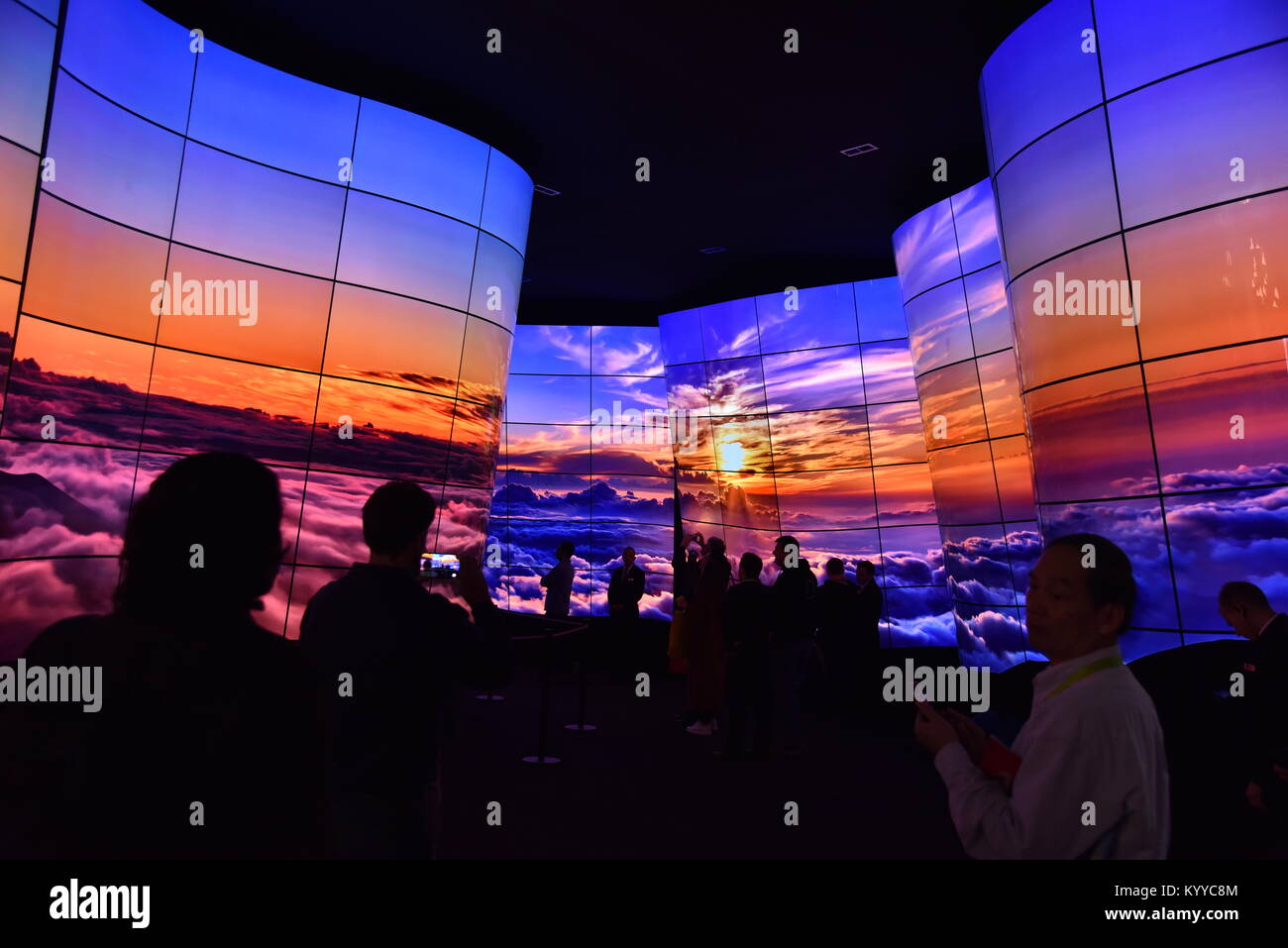 LG Electronics OLED 92-ft-long "canyon display" of TVs at CES (Consumer ...