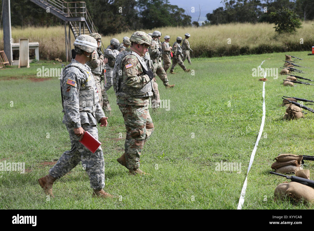 Soldiers assigned to Headquarters and Headquarters Battery, 94th Army ...