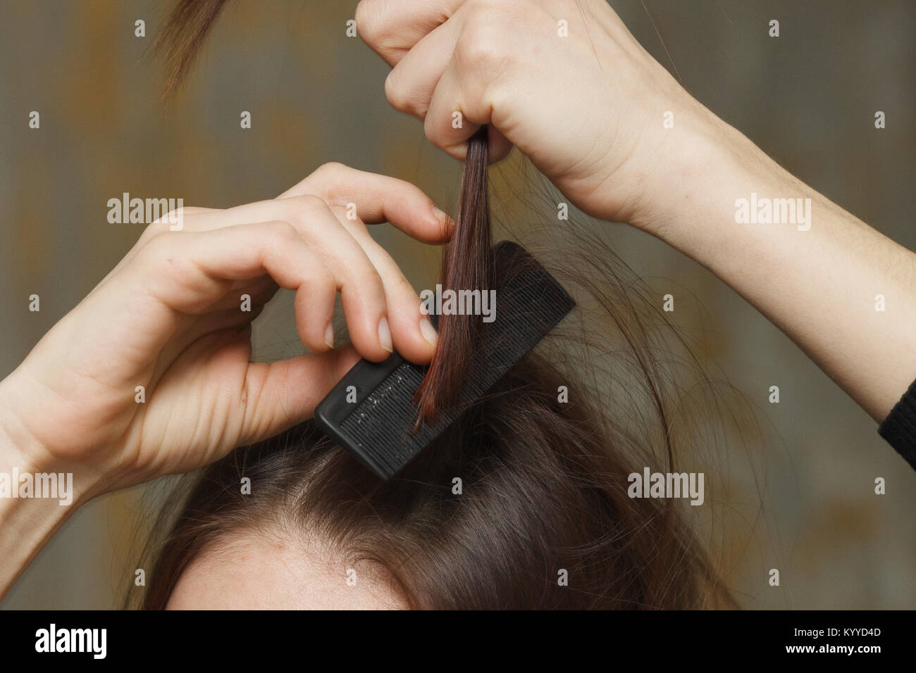 Back combing hi-res stock photography and images - Alamy