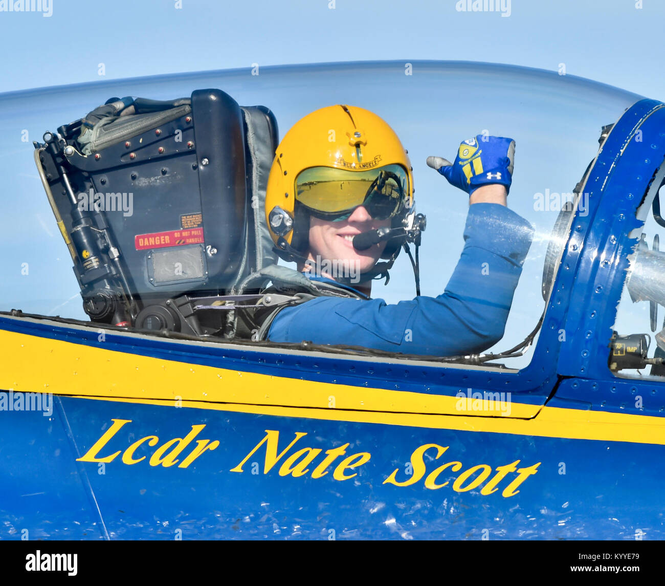 U s navy lt cmdr scott hi-res stock photography and images - Alamy