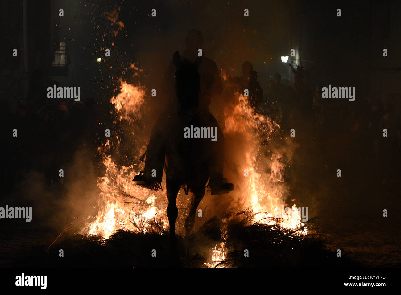San Bartolome De Pinares, Spain. 16th Jan, 2018. A man rides a horse ...