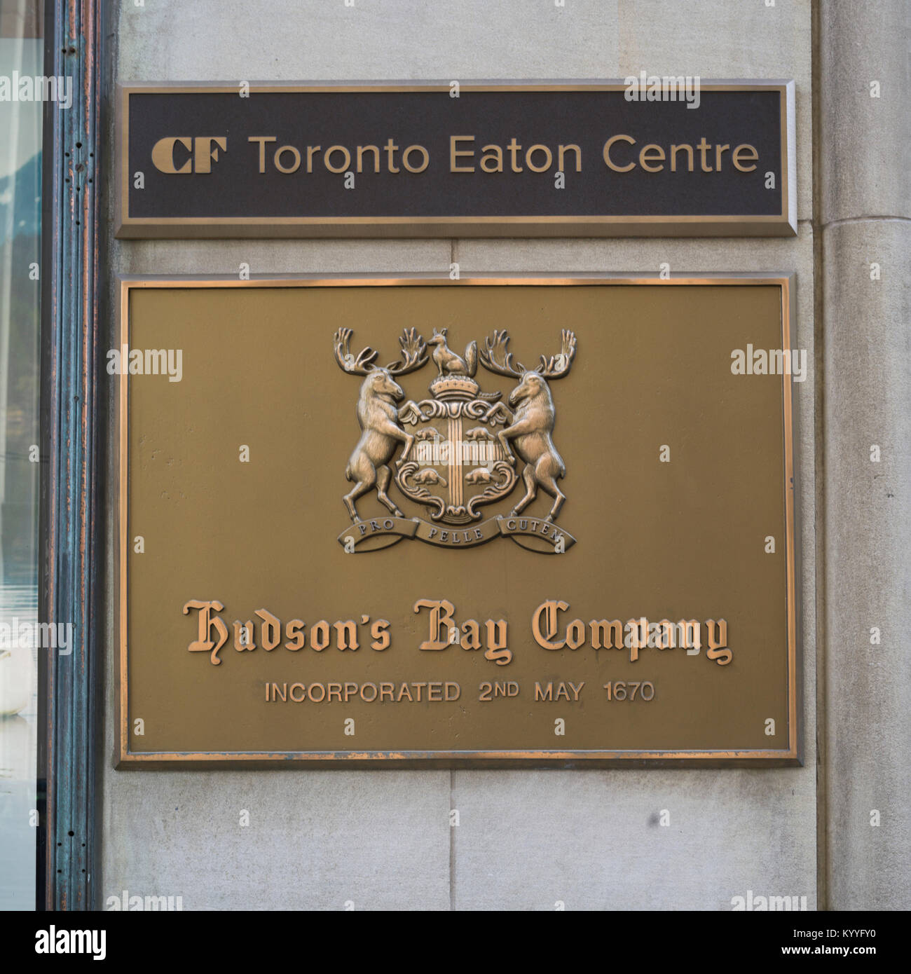 Hudson's bay company logo hi-res stock photography and images - Alamy