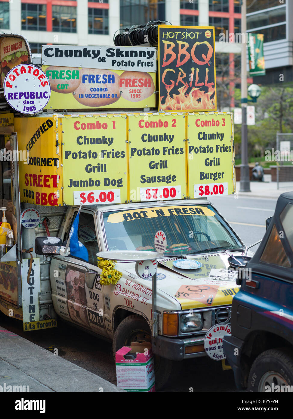 Toronto street food vendor hi-res stock photography and images - Alamy