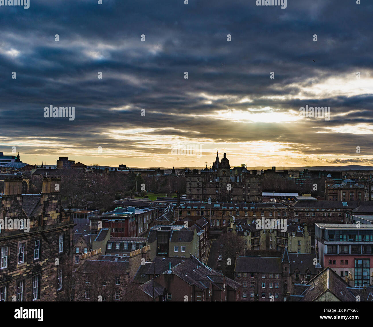 Old edinburgh castle hi-res stock photography and images - Alamy