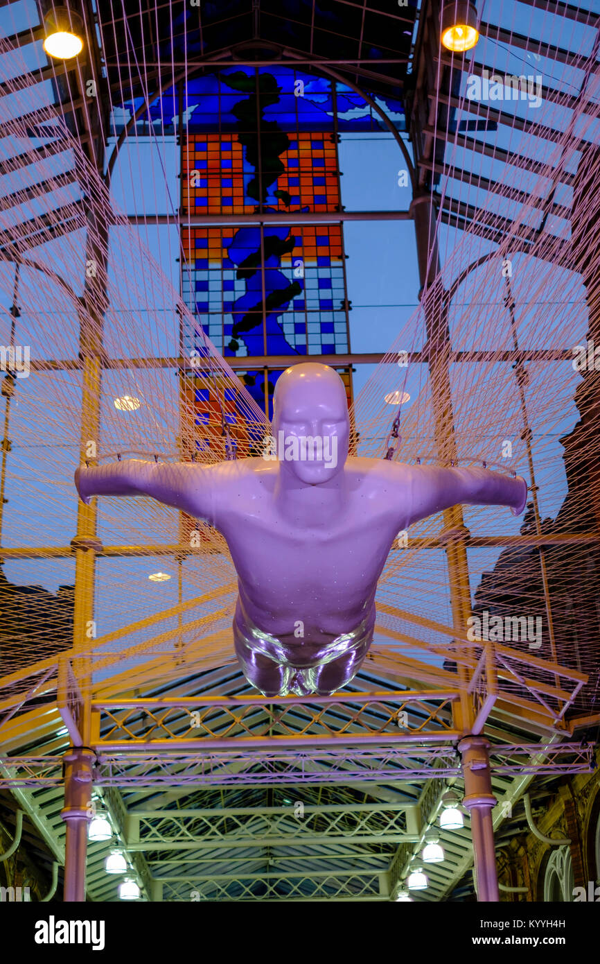 Cross arcade leeds hi-res stock photography and images - Alamy