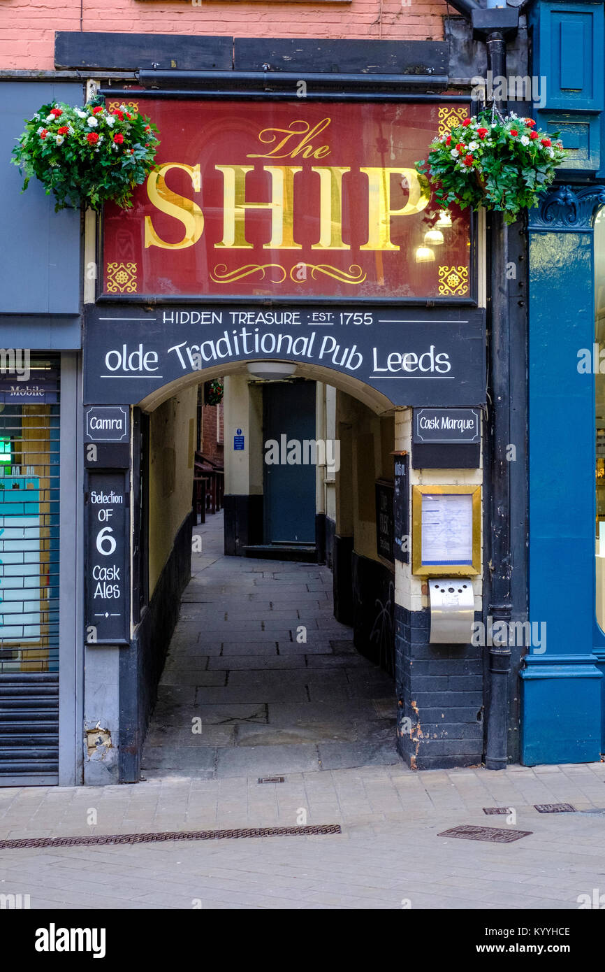 The Ship Inn, Traditional old Public house, Leeds, West Yorkshire, UK ...