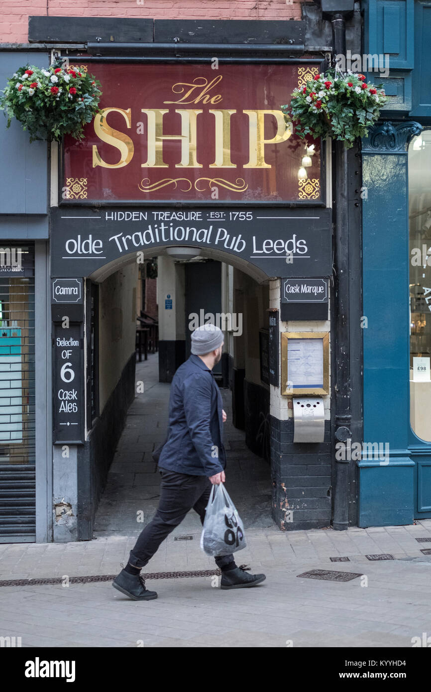 The Ship Inn, Traditional old Public house, Leeds, West Yorkshire, UK ...
