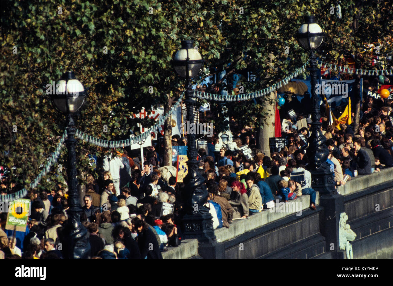 CND-Campaign for Nuclear Disarmament Protest March through central ...