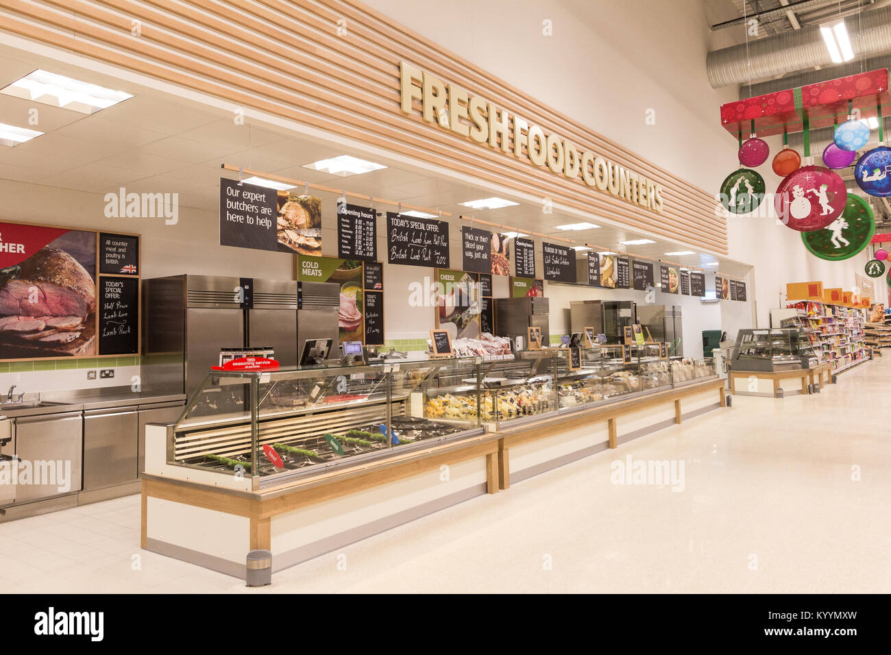 Delicatessan supermarket uk hi-res stock photography and images - Alamy