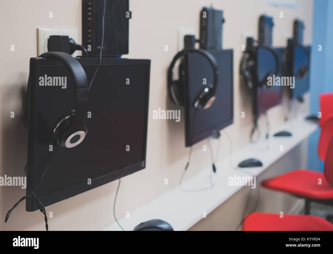 Computer club hi-res stock photography and images - Alamy