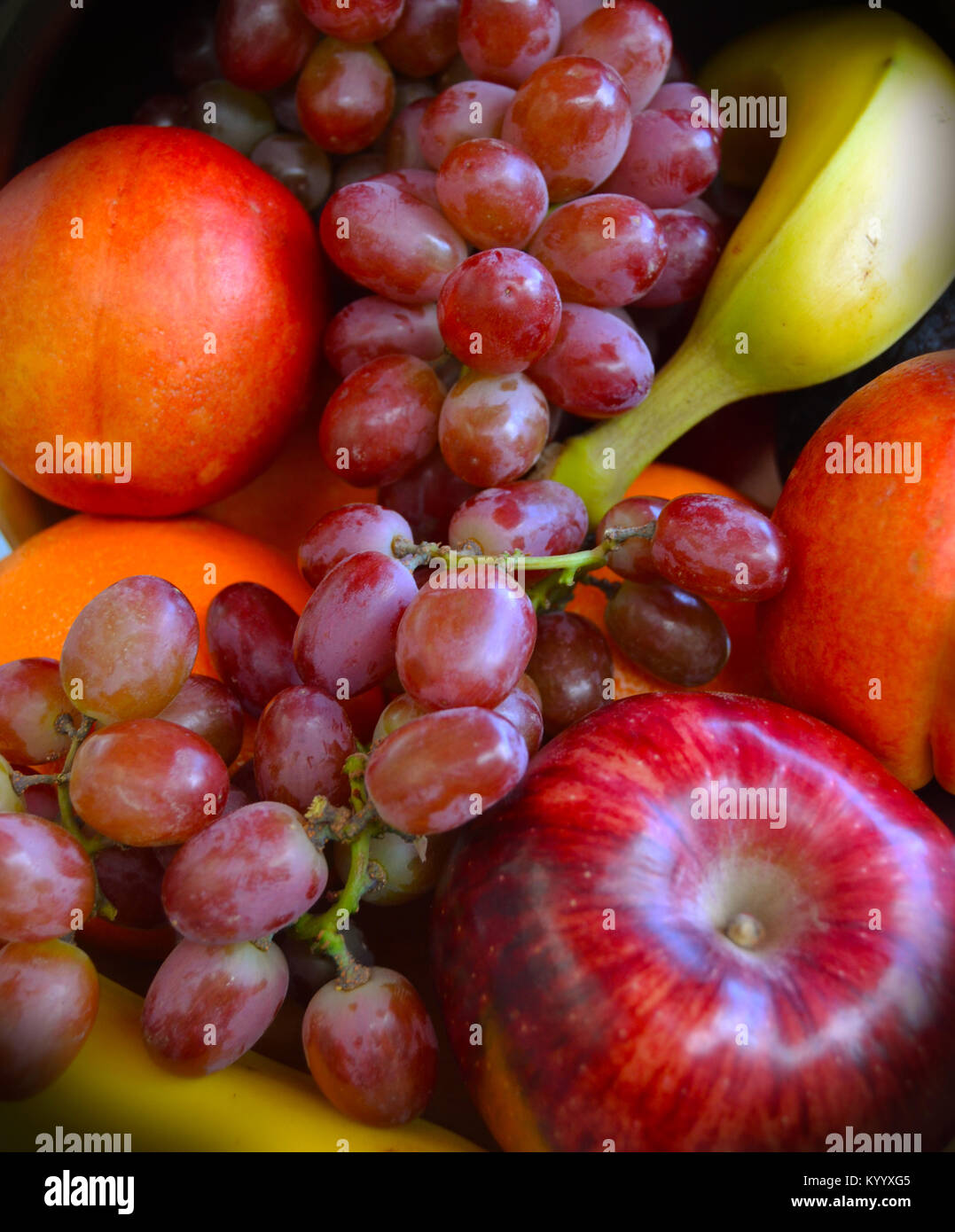 Fruit bowl natural food hi-res stock photography and images - Alamy