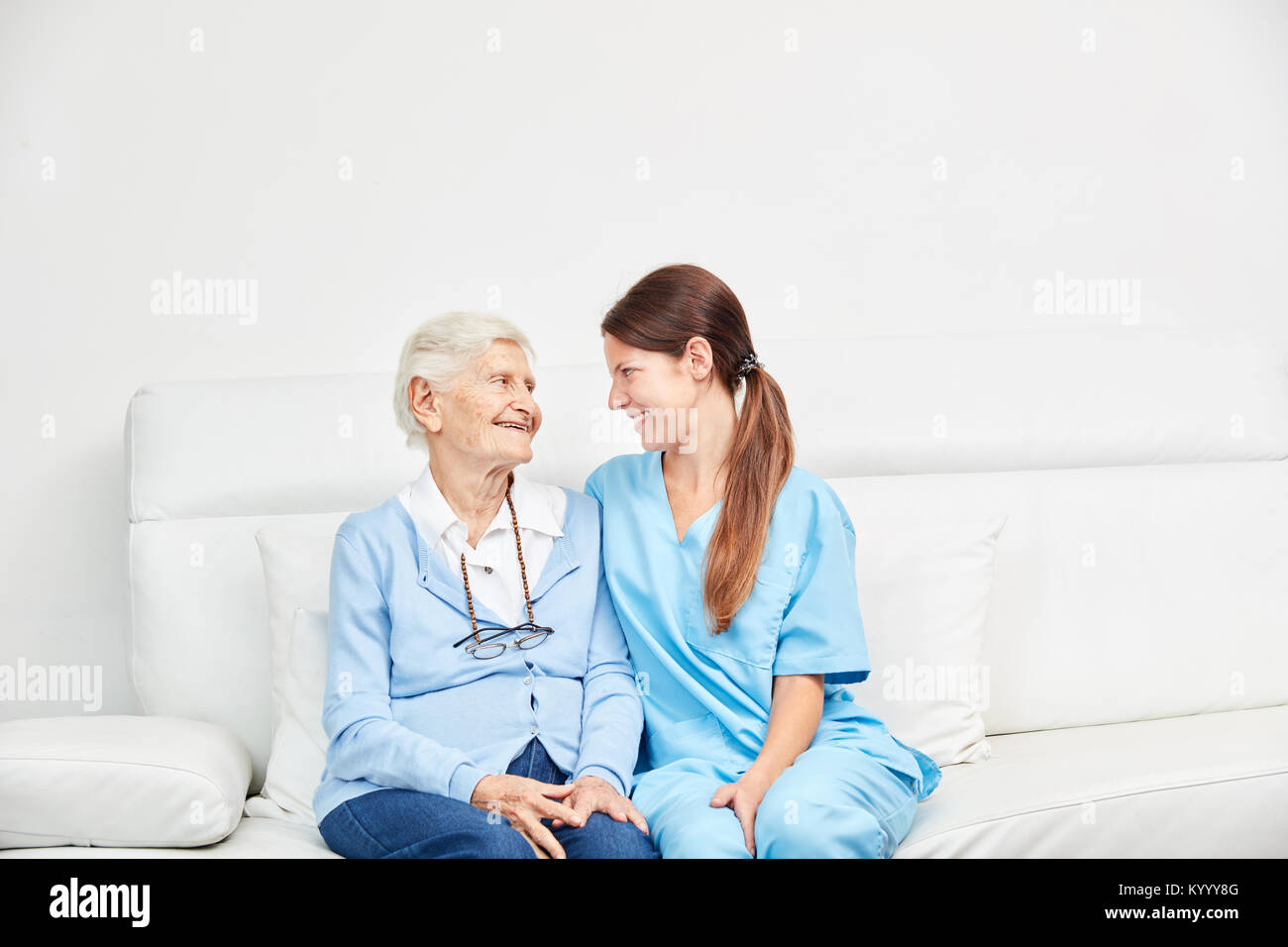 Female geriatric hi-res stock photography and images - Alamy