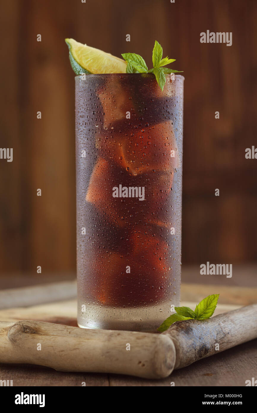 Citrus cola hi-res stock photography and images - Alamy