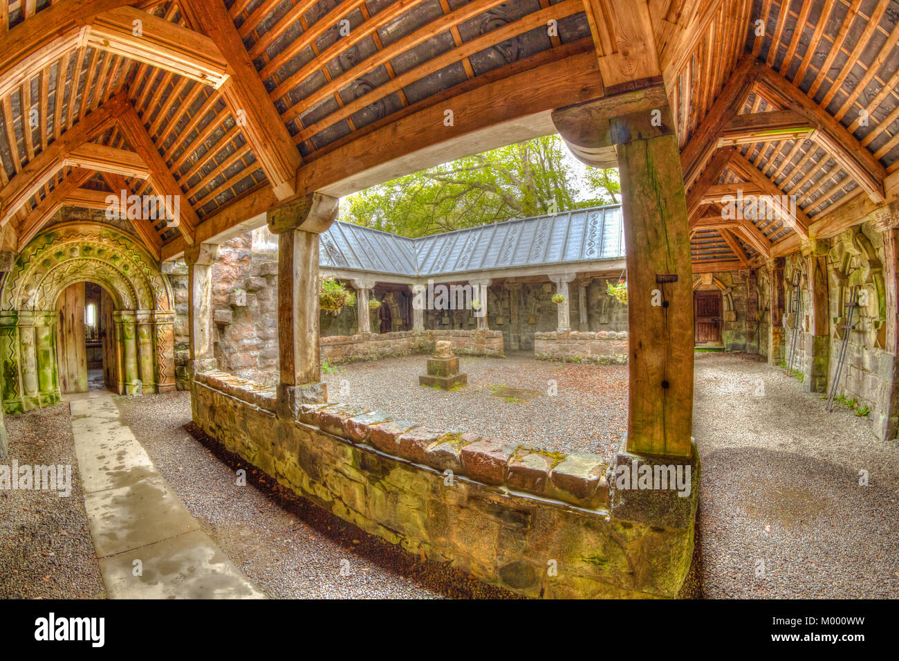 Scottish kirk building and garden hi-res stock photography and images ...