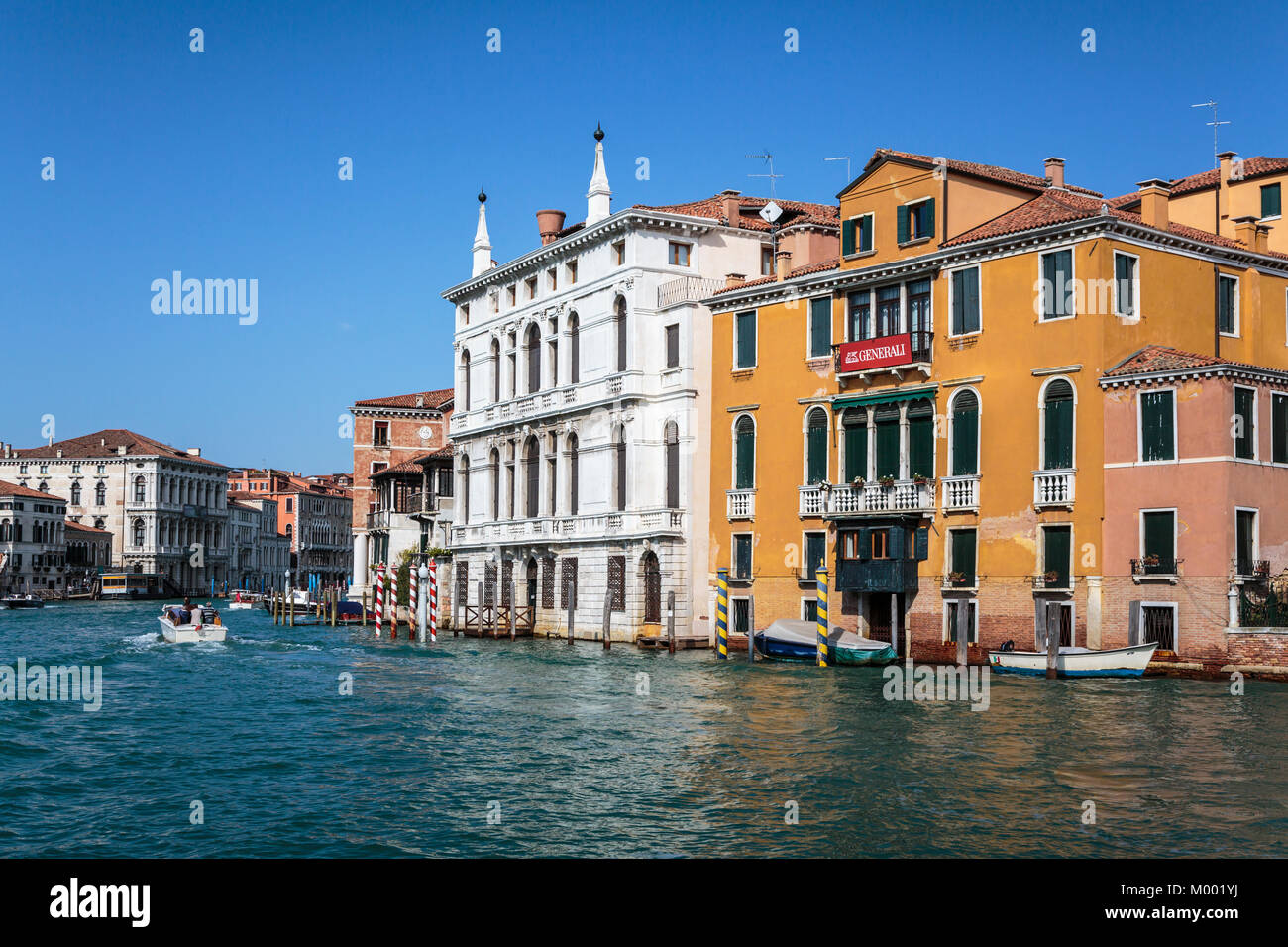 Building architecture along the Grand Canal in Veneto, Venice, Italy ...