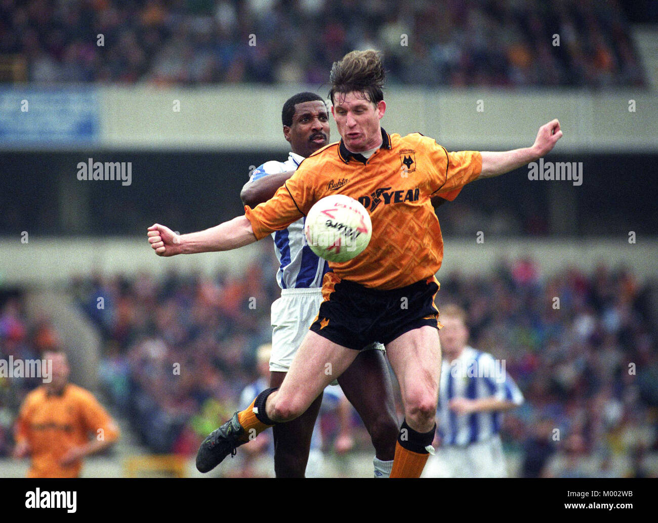 WOLVES V SHEFFIELD WEDNESDAY AT MOLINEUX 30/3/91 Andy Mutch and Viv ...