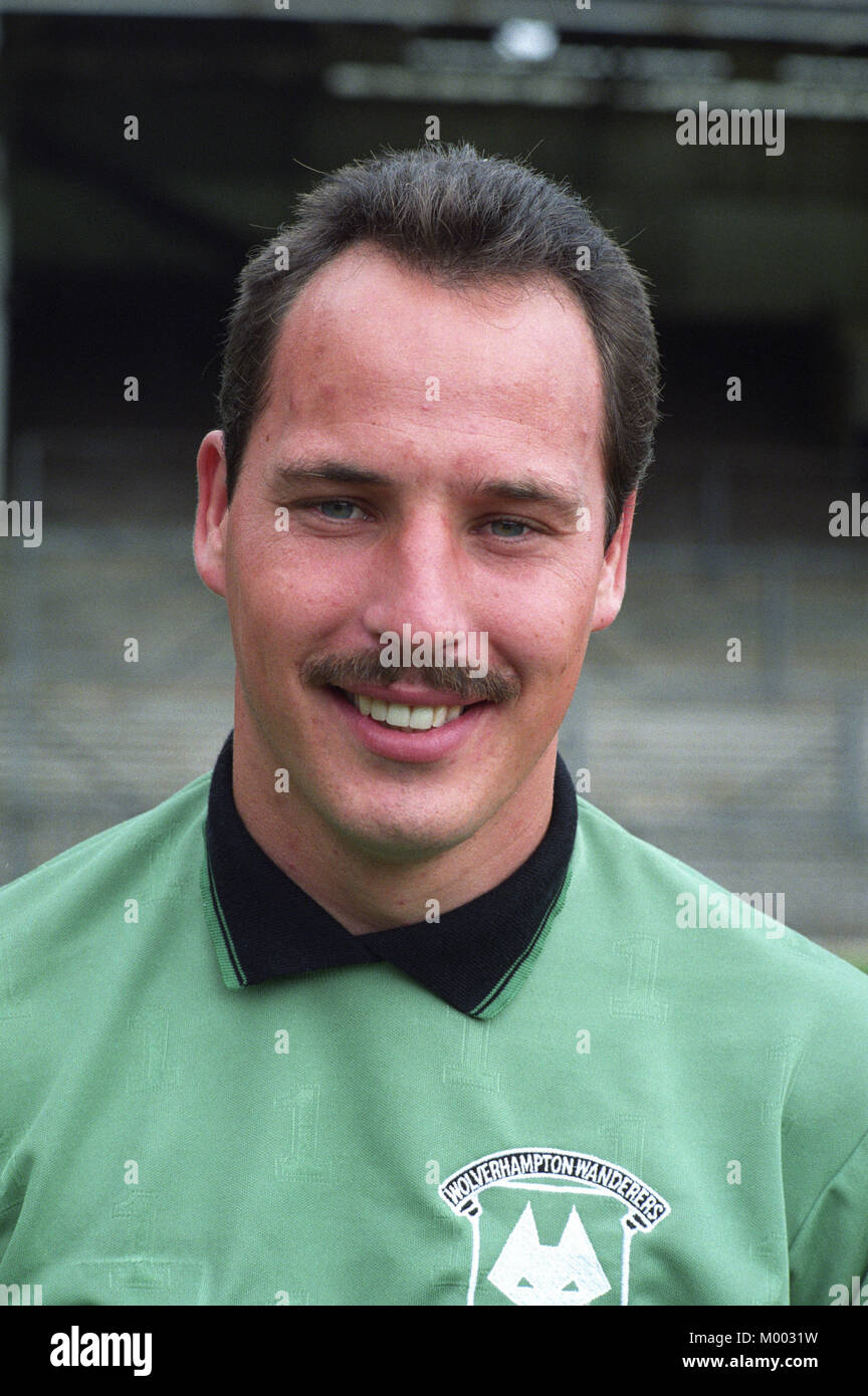 Wolverhampton Wanderers Football Club team portraits 8/8/90 Tony Lange ...