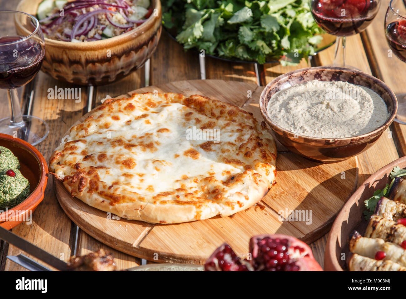 Traditional Georgian bread with cheese - khachapuri. Close view Stock ...