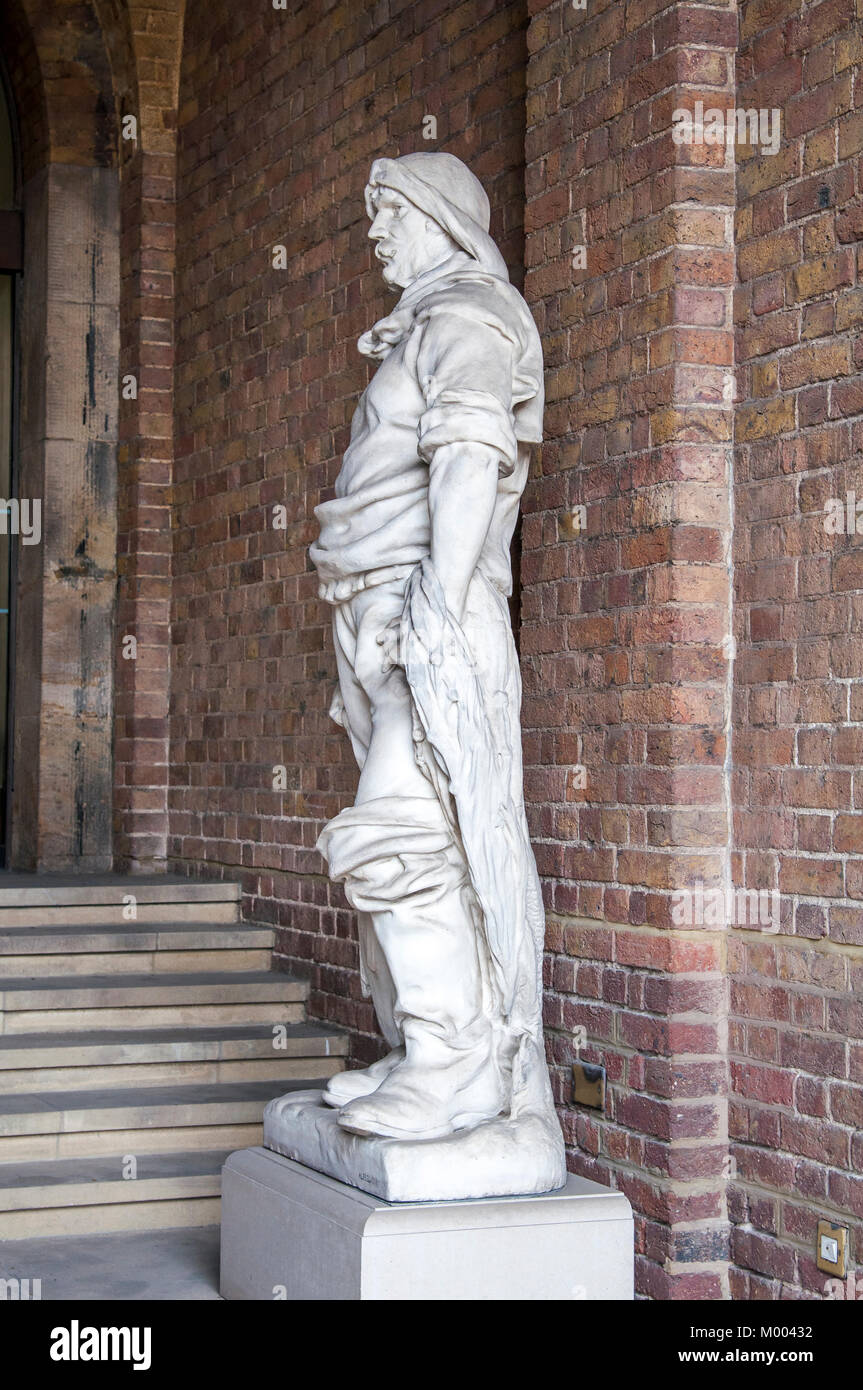 A statue of a fisherman outside Fishmonger's Hall in London England ...
