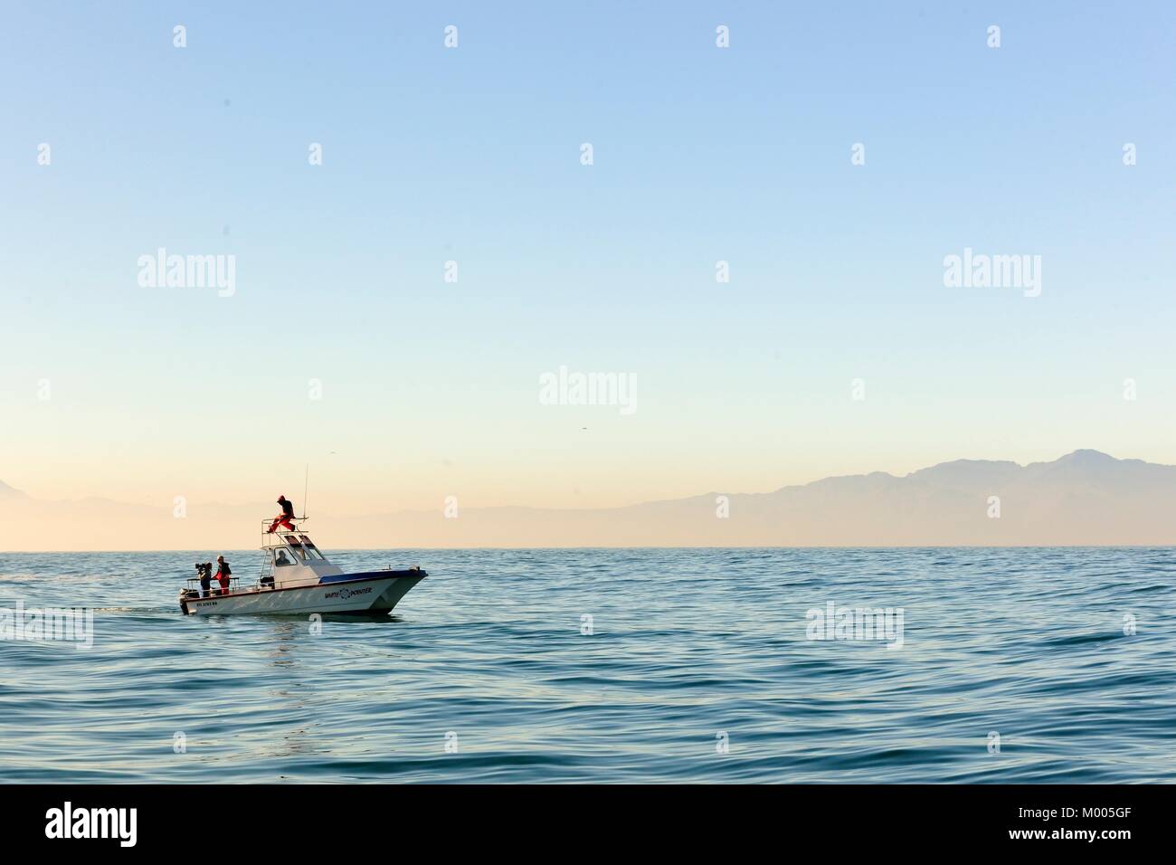 False river fishing hi-res stock photography and images - Alamy