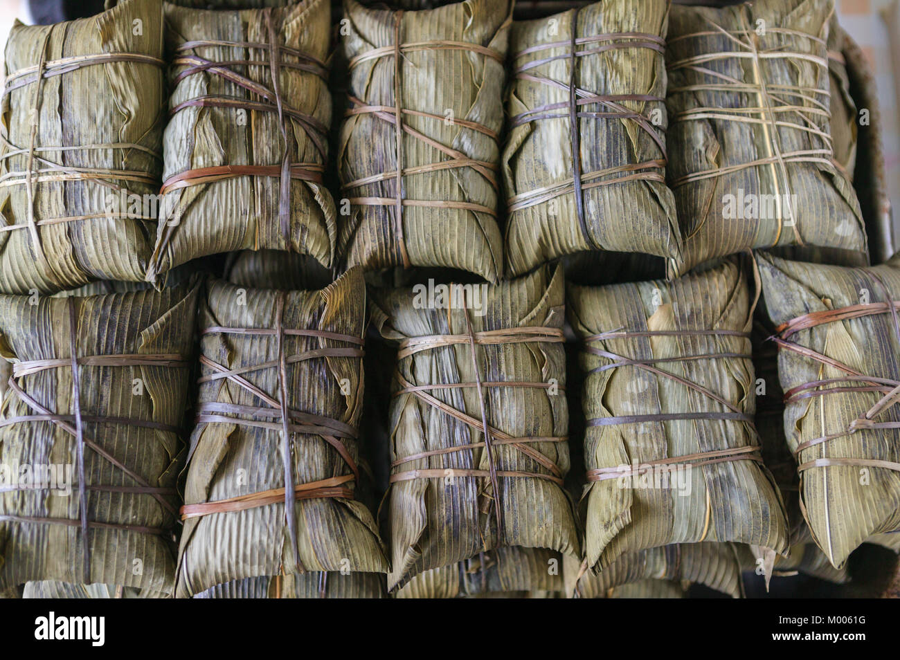 Chinese glutinous rice parcels hi-res stock photography and images - Alamy