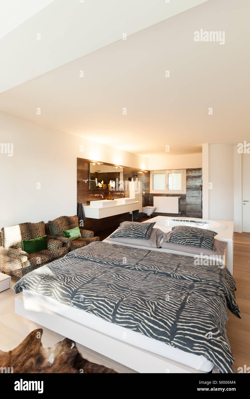 Architecture; interiors of a modern house; bedroom Stock Photo - Alamy
