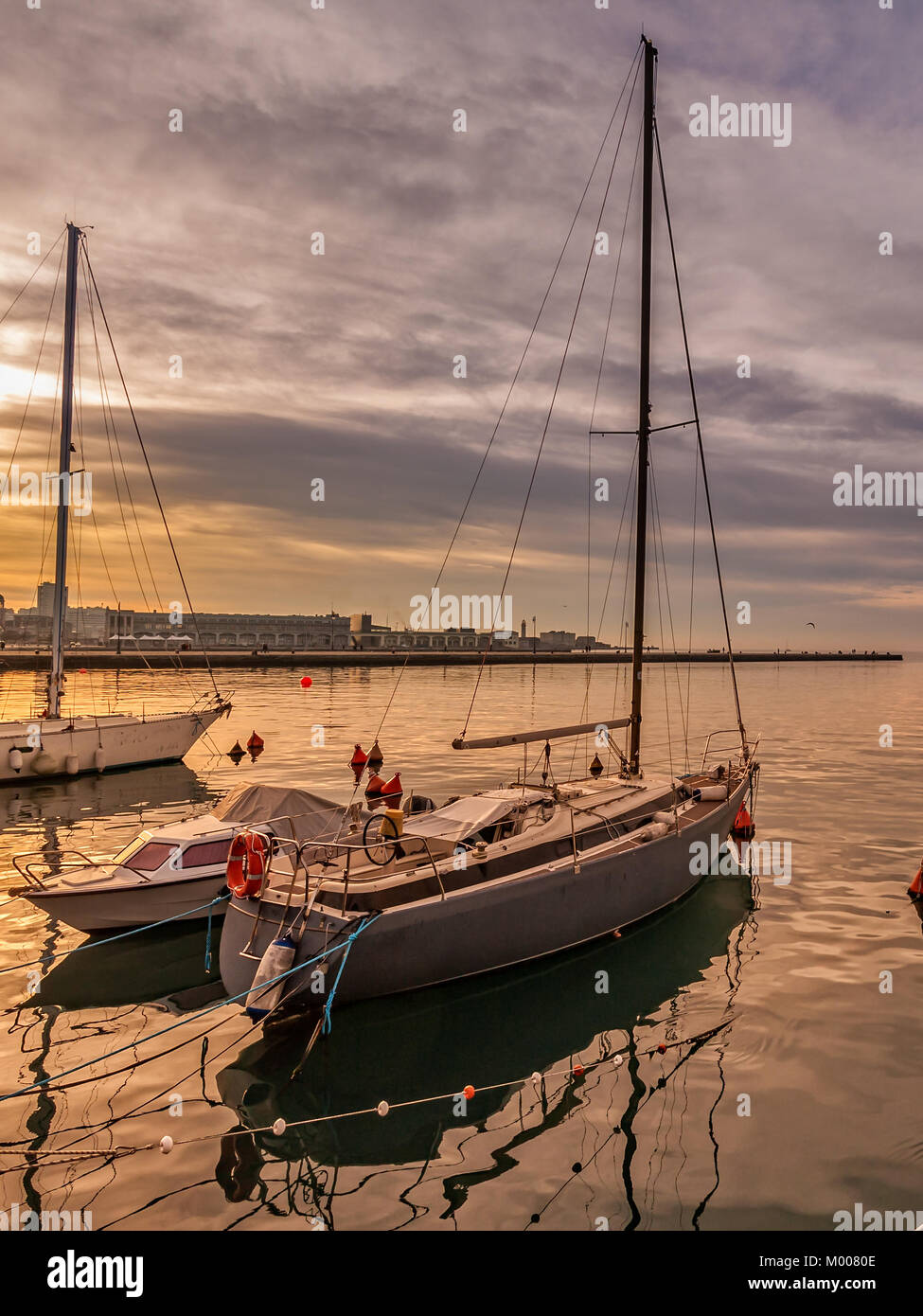 Harbor for pleasure boat hi-res stock photography and images - Alamy