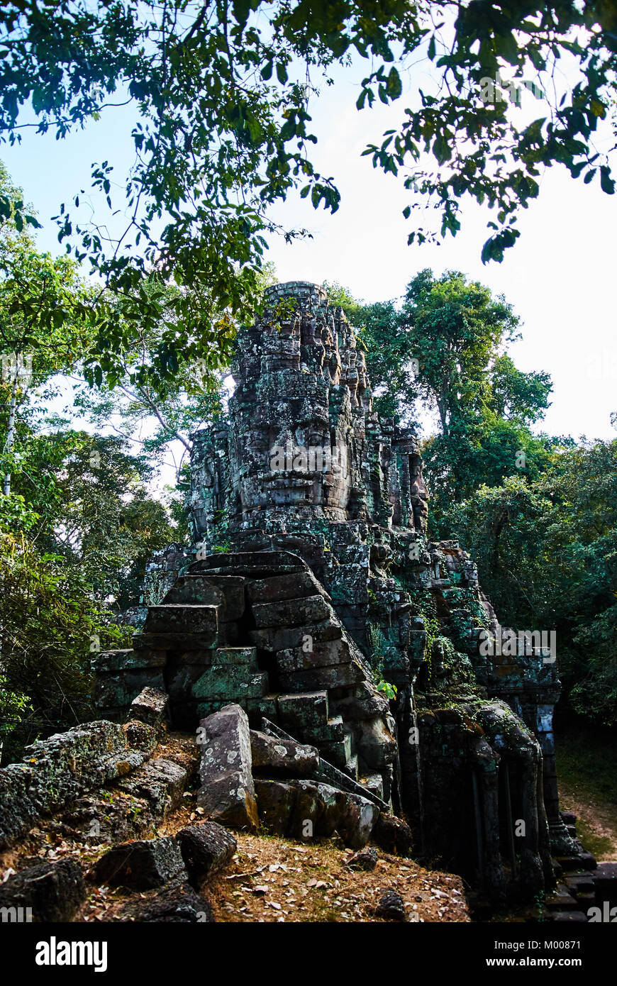 Historic building in Angkor wat Thom Cambodia Stock Photo - Alamy