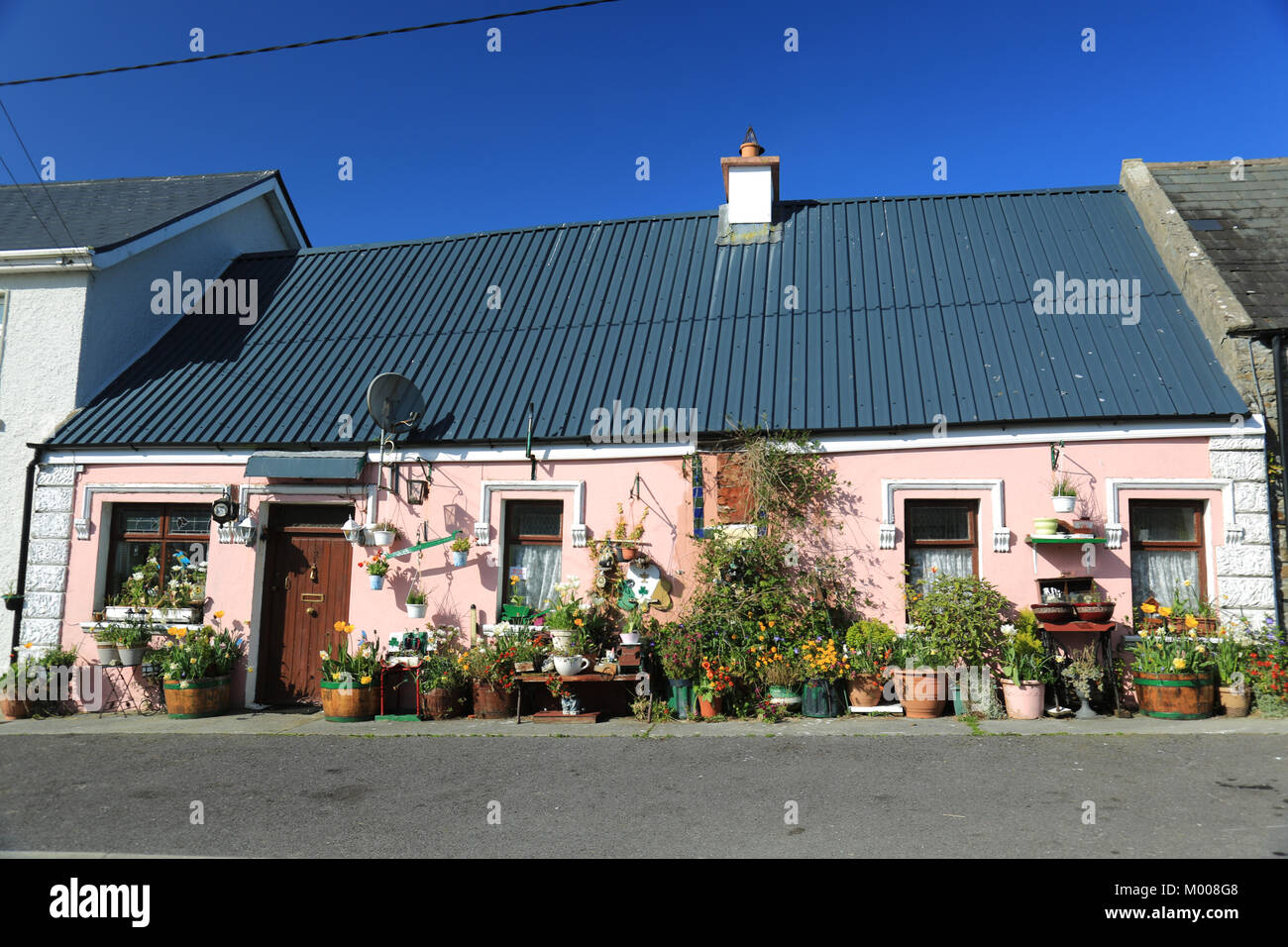 Irish rural village hi-res stock photography and images - Alamy