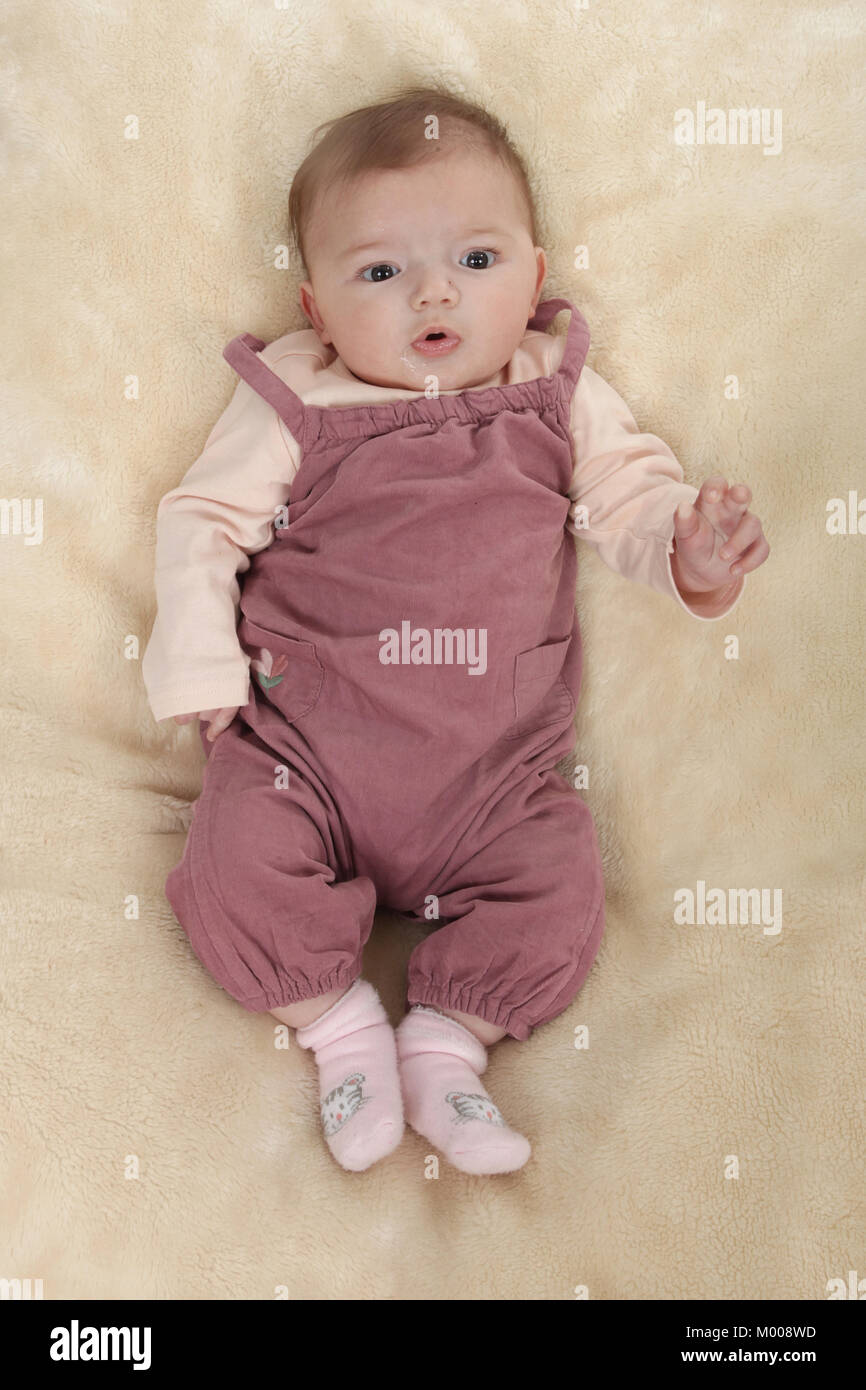 11 week old baby girl hi-res stock photography and images - Alamy