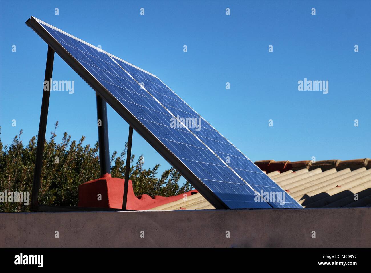Photovoltaic Plate High Resolution Stock Photography and Images - Alamy