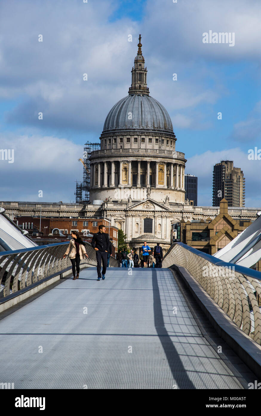 The Millennium Bridge or the London Millennium Footbridge over the ...