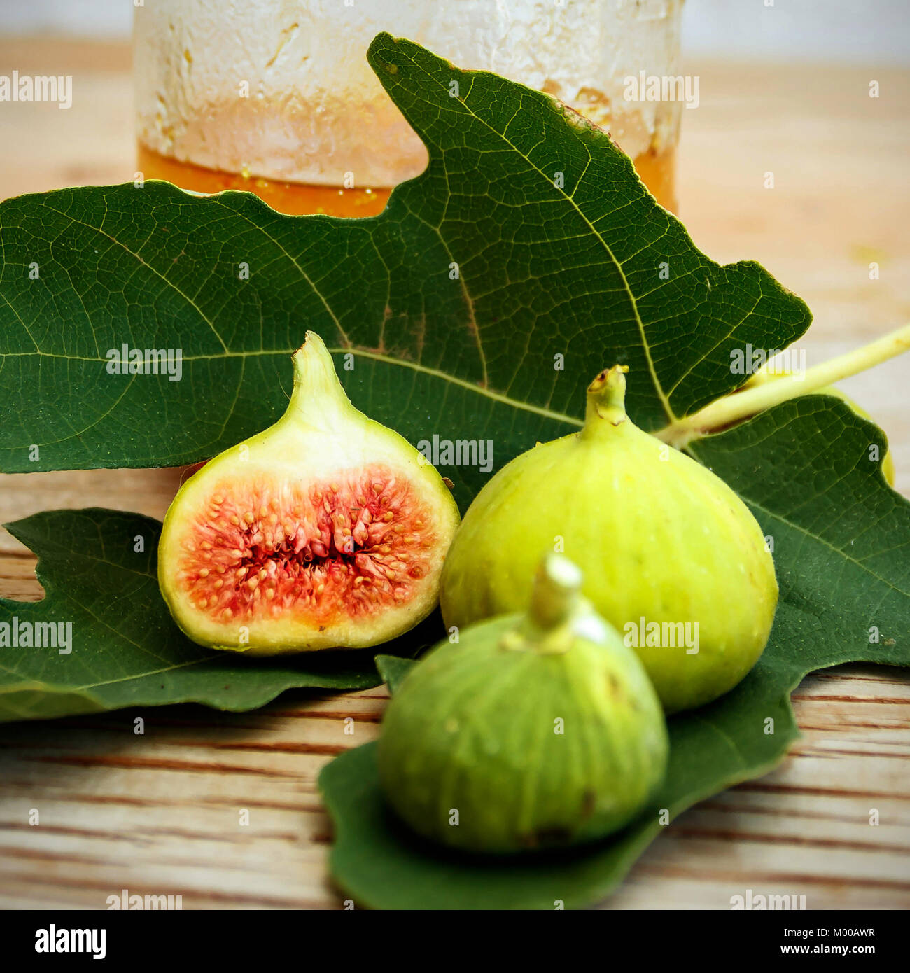 Vintage fig still life Stock Photo - Alamy