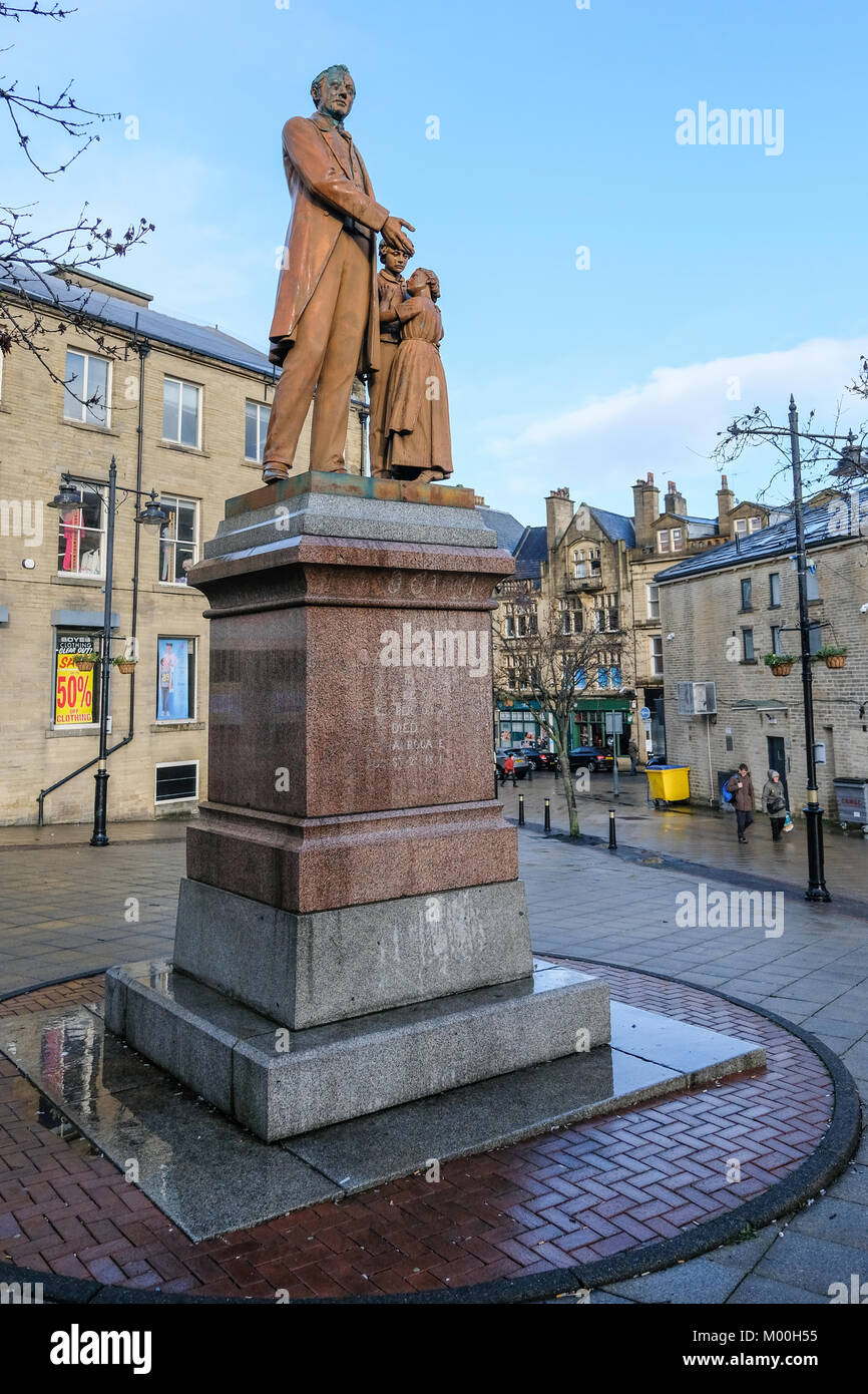 Statue of Richard Oastler, Northgate, Bradford Stock Photo - Alamy
