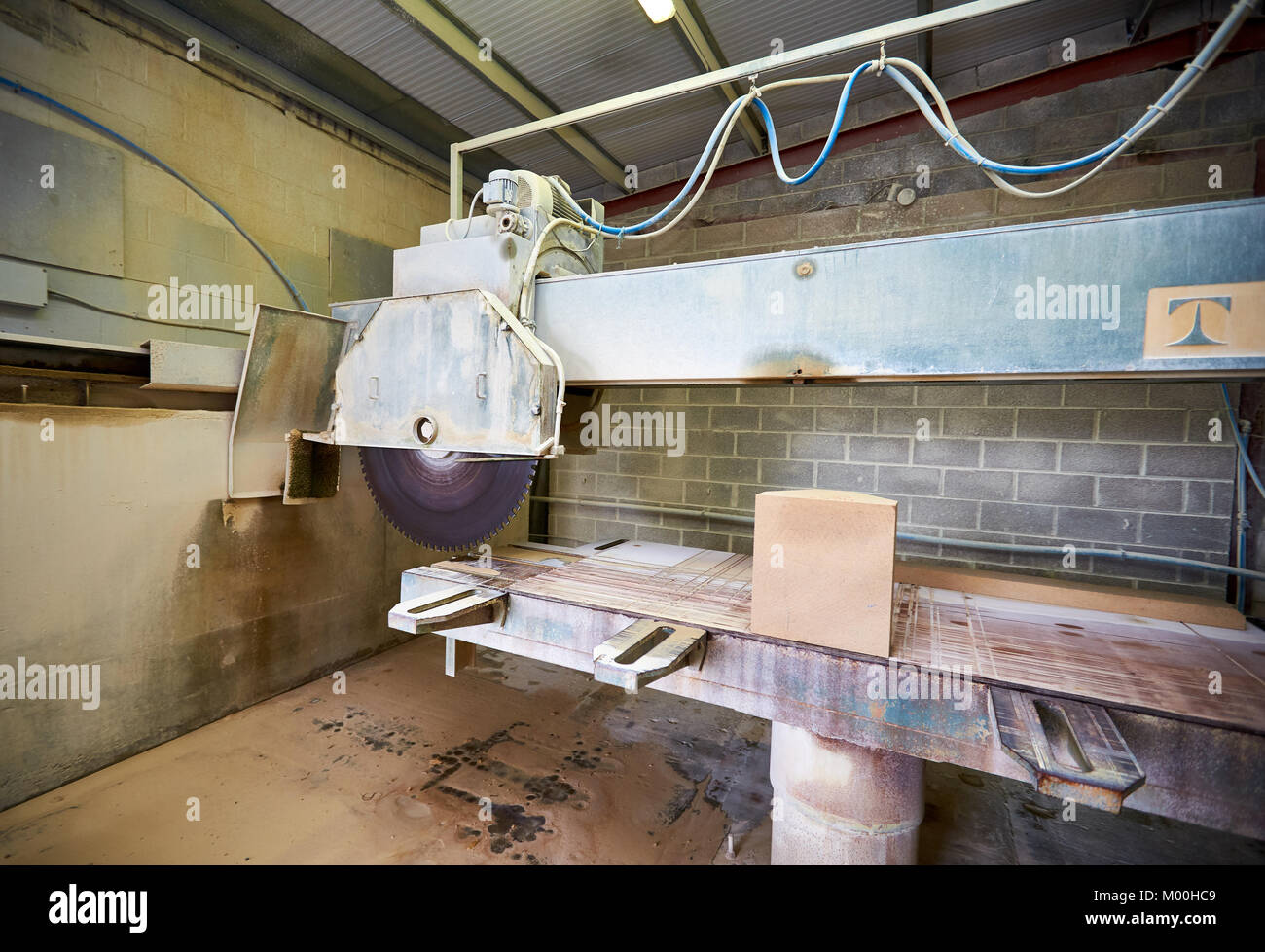 A stone saw in a stonemasons workshop Stock Photo - Alamy