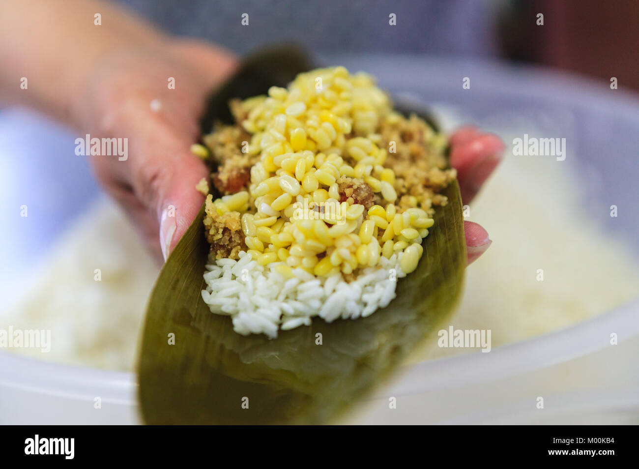 Parcel leaf High Resolution Stock Photography and Images - Alamy