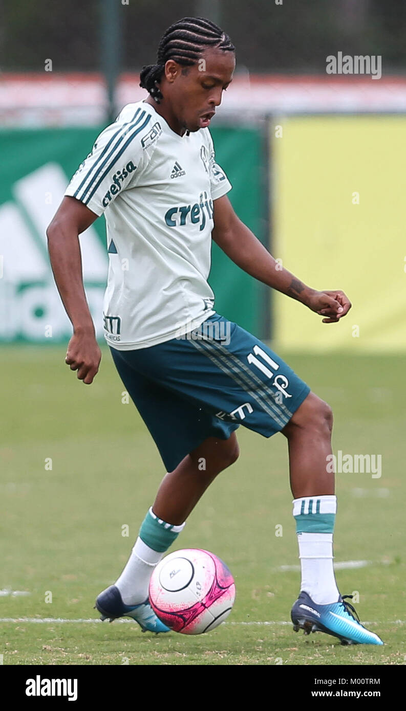 SÃO PAULO, SP - 17.01.2018: TREINO DO PALMEIRAS - The player Keno, from ...