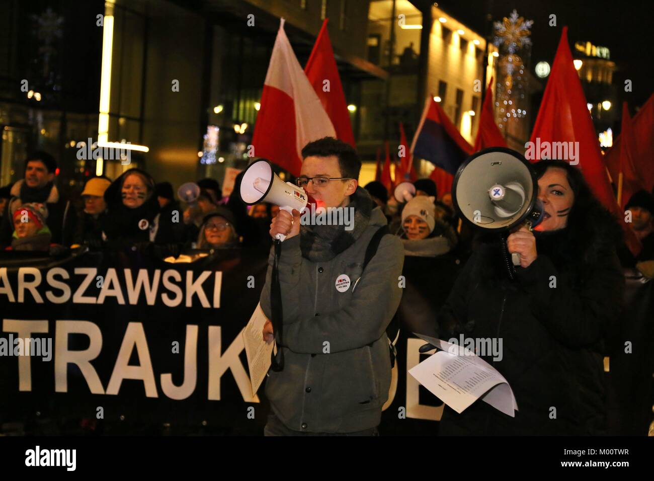 Warsaw, Poland. 17th Jan, 2018. A man seen shouting slogans during the ...