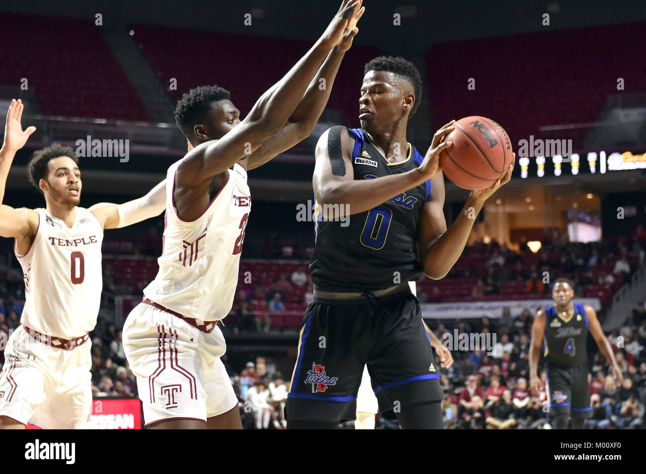Tulsa golden hurricane american basketball hi-res stock photography and ...