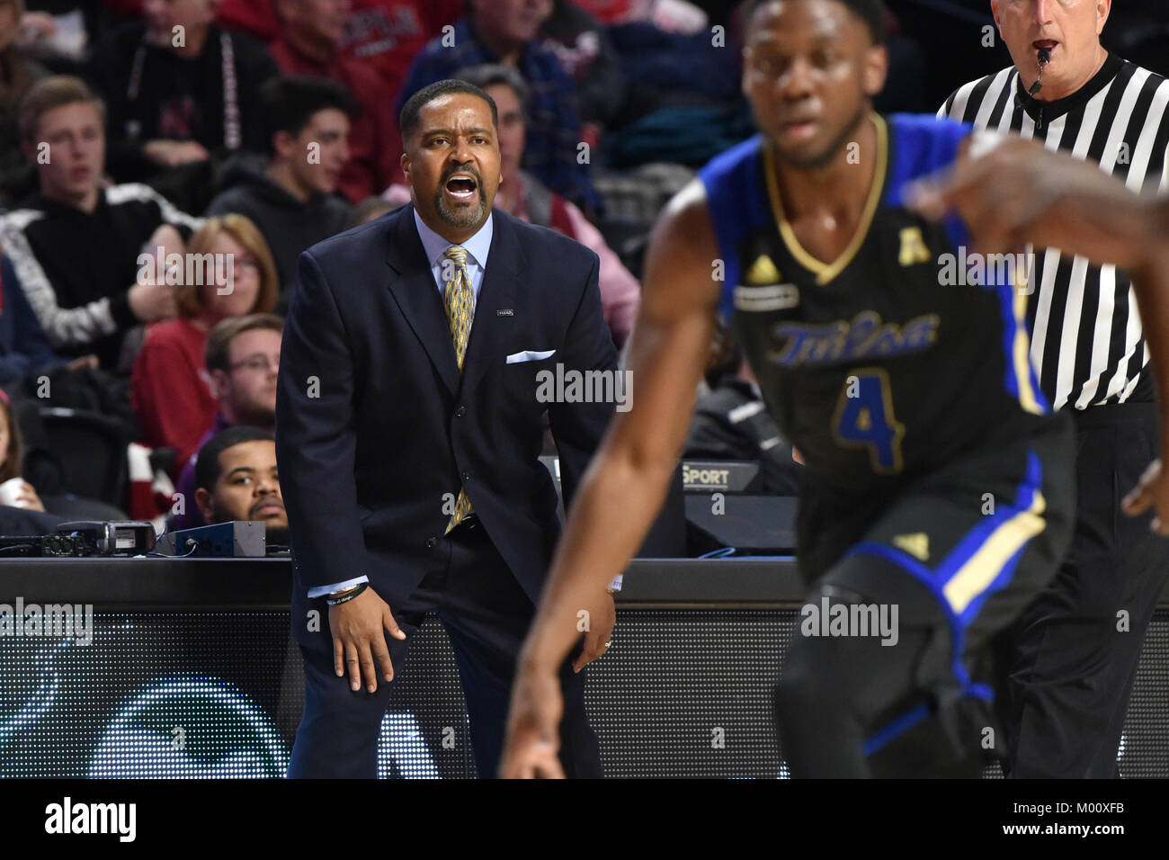 Tulsa golden hurricane american basketball hi-res stock photography and ...