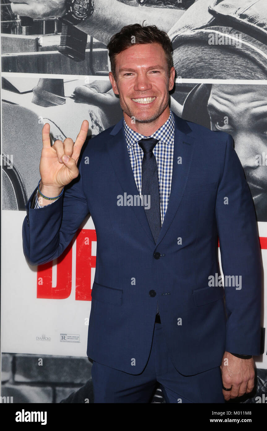 Nate boyer hi-res stock photography and images - Alamy